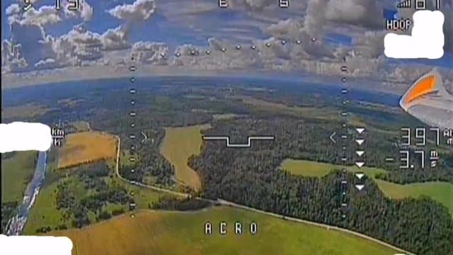 FPV где-то в Подмосковье. Красивая облачность.mp4