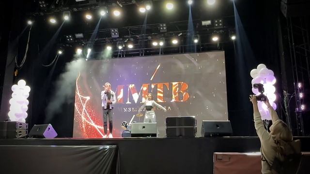 Yurchelos – Ночные огни (live "Новый формат" телеканала ММТВ)