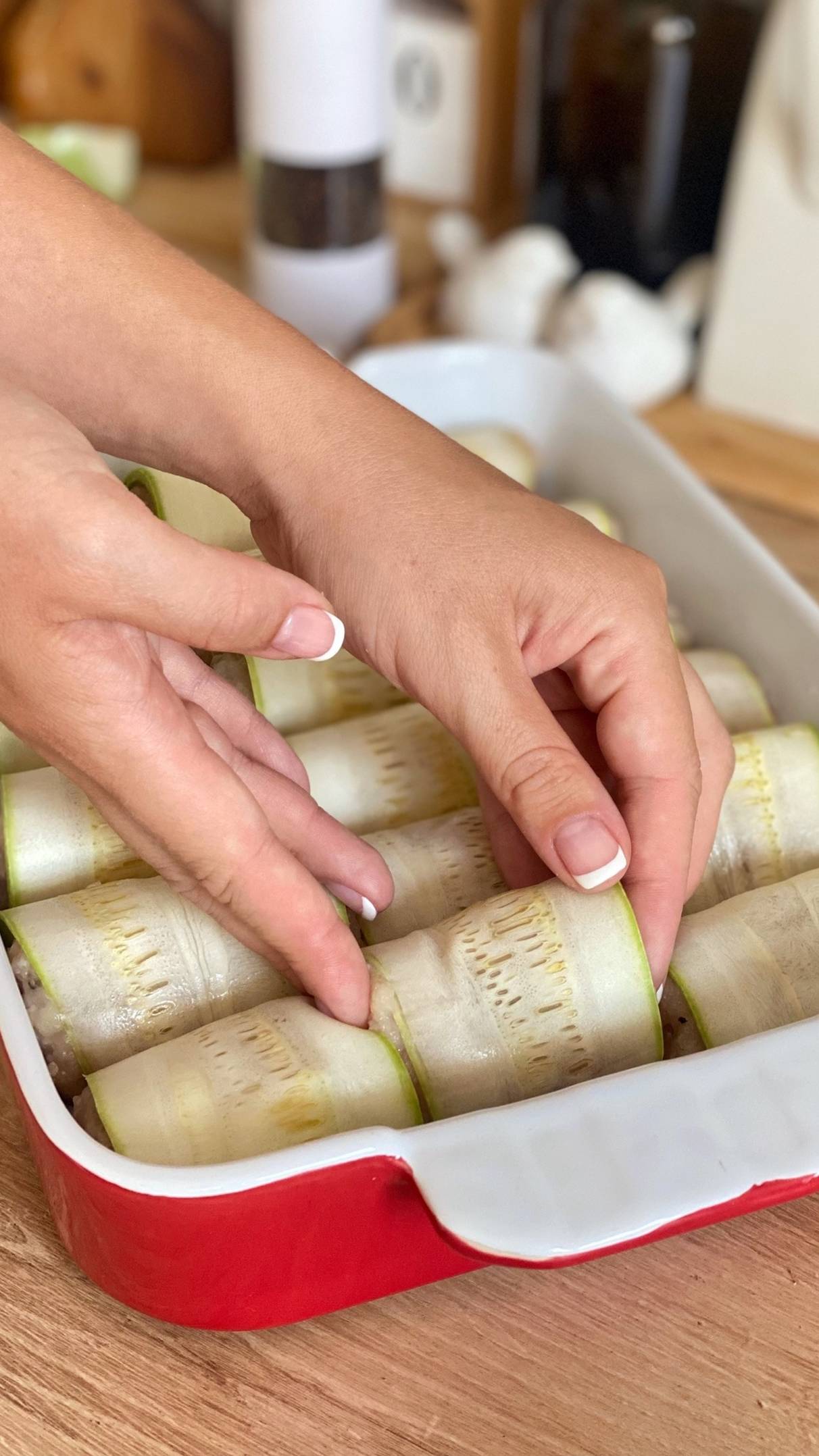 Куриные рулетики с кабачком и сыром