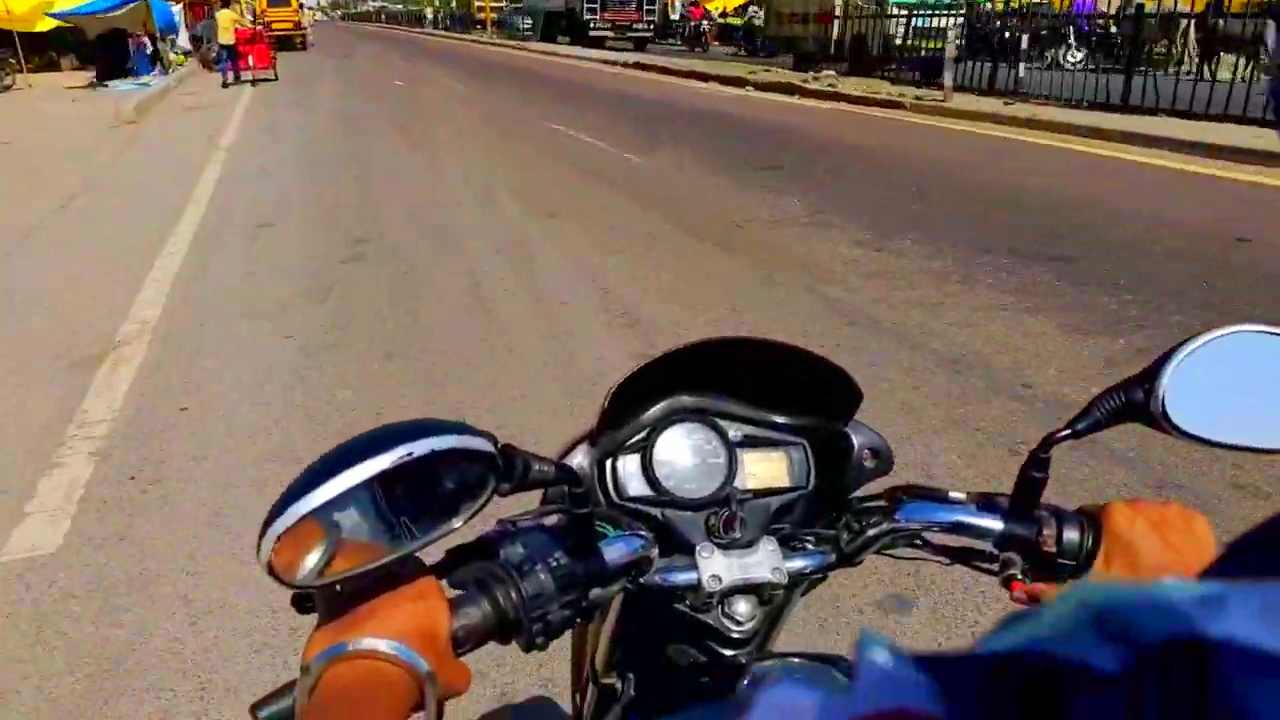 Звуковой сигнал скорой помощи, встроенный в велосипед