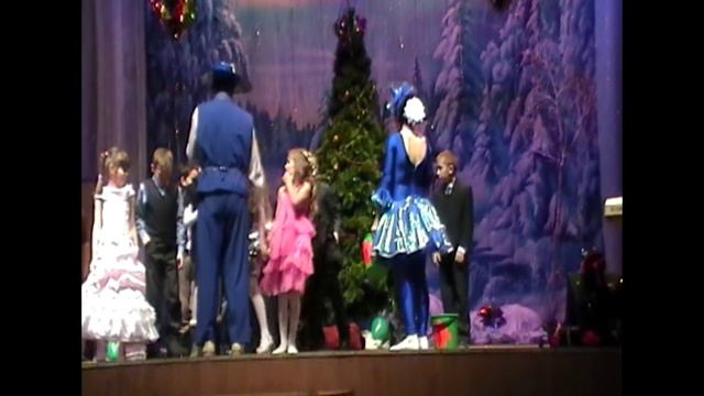 2012 12 27 НГ представление