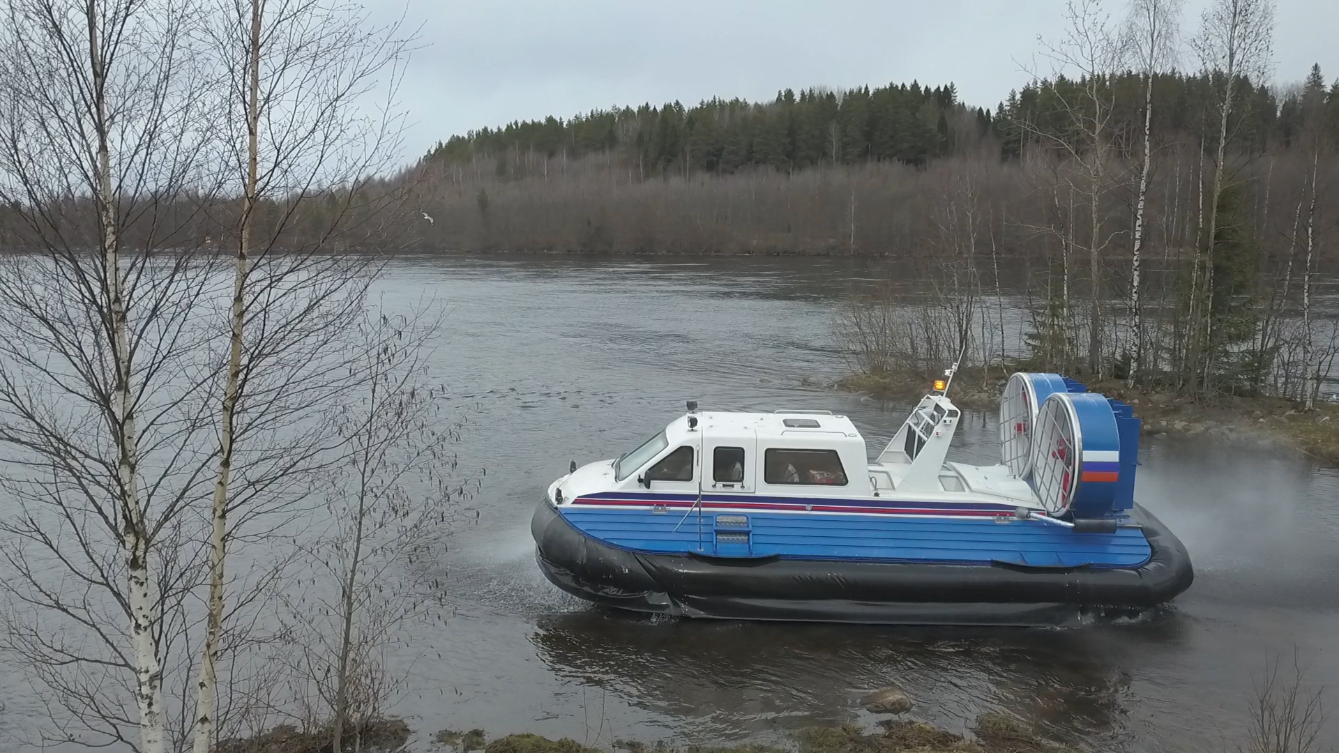 Катер на воздушной подушке "ПарМа 11"
