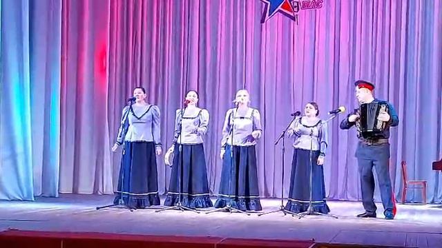 По над Доном - вокальный ансамбль "ЛАД"