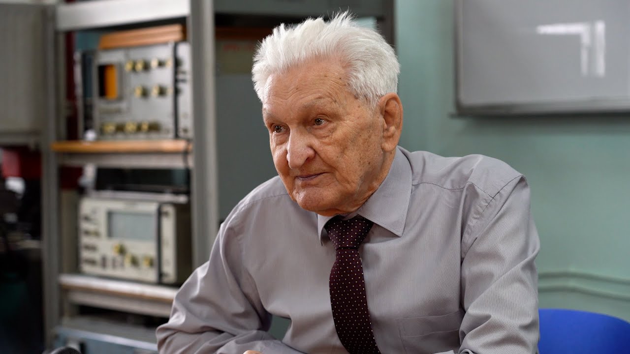 Профессору Денисову - 90