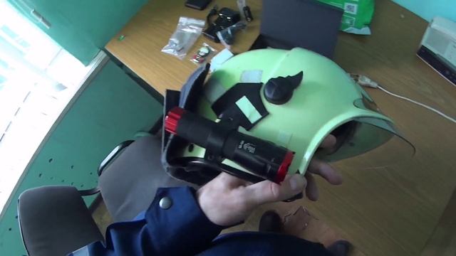 Фонарь пожарного - спасателя. LS-TR 2 от Силы света. Краткий обзор.