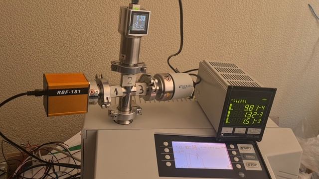 Вакуумметр при 1.0Е-3 мбар RBF-181(Reborn), PTR90N (Leybold), MPG400 (Inficon) #вакуумметр