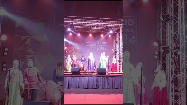 Частушки "Солома", Ансамбль нар. песни "Маков цвет", Ансамбль РНИ "Звонкие узоры"
