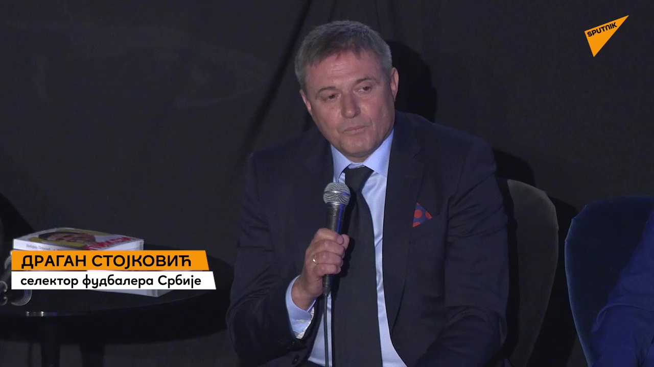 Kroz špalir posut ružama — „Piksi, sve za 10“