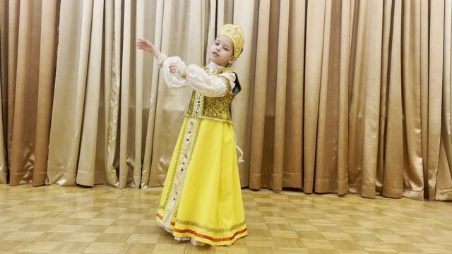 Проноза Кристина «Ой, бежит ручьём вода», Ансамбль народной песни "Маков цвет"