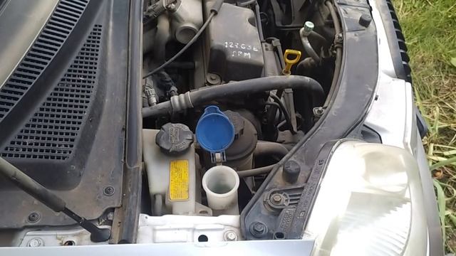 Kia Picanto 2007. Куда заливать омывайку