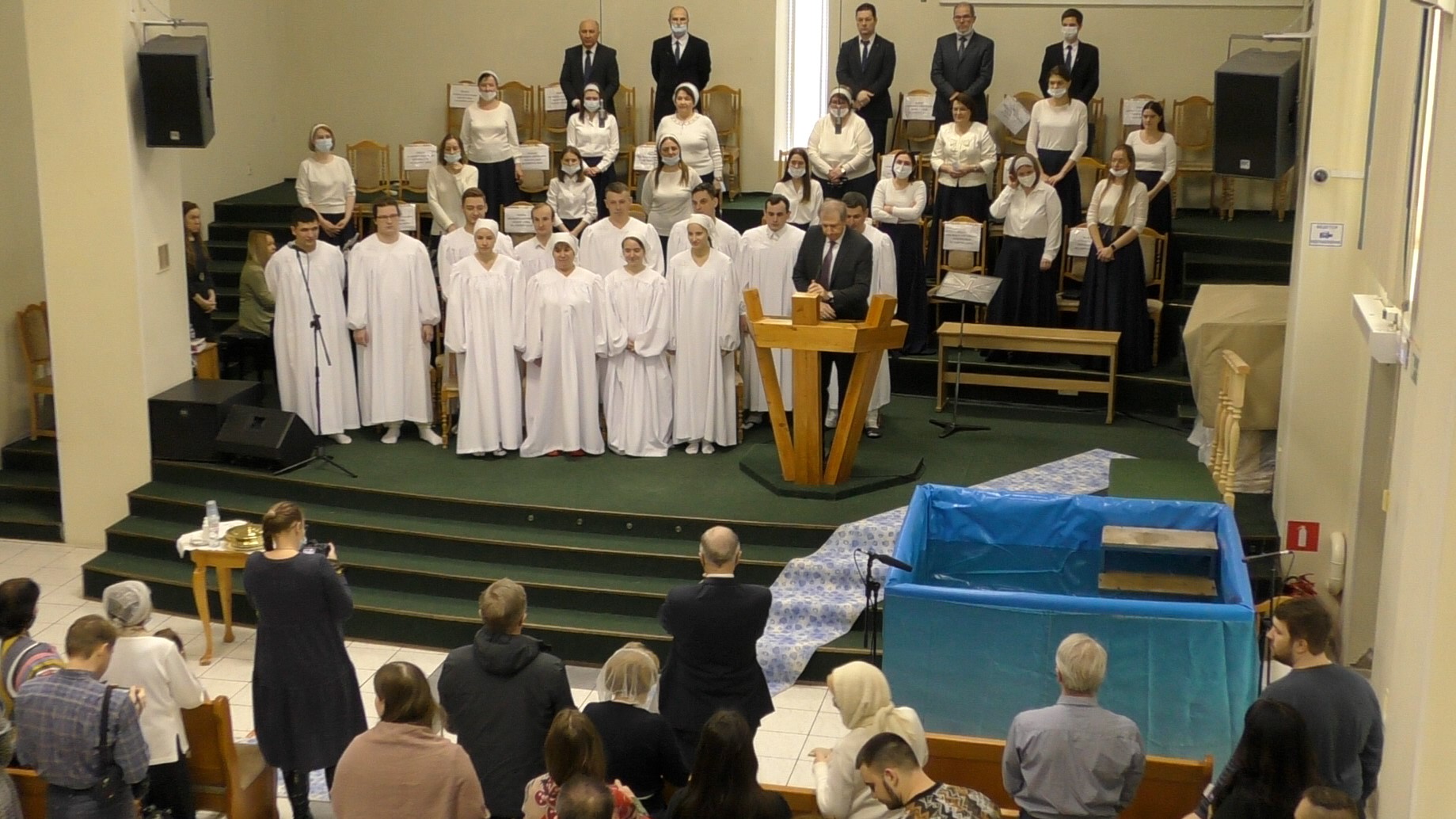 Крещение во Второй Московской церкви ЕХБ.16.01.2022 г.