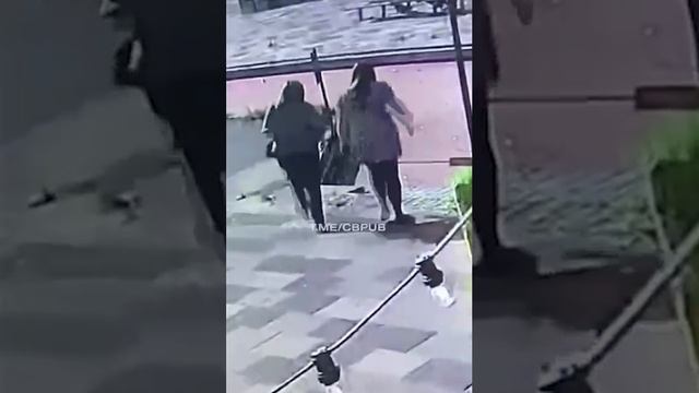 VID_20230103_181629_538.mp4