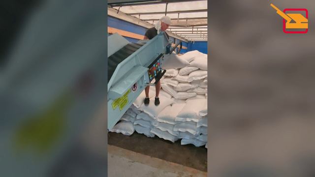 Погрузчики мешков в автомобили и жд вагоны, ленточные транспортёры для сахара в мешках