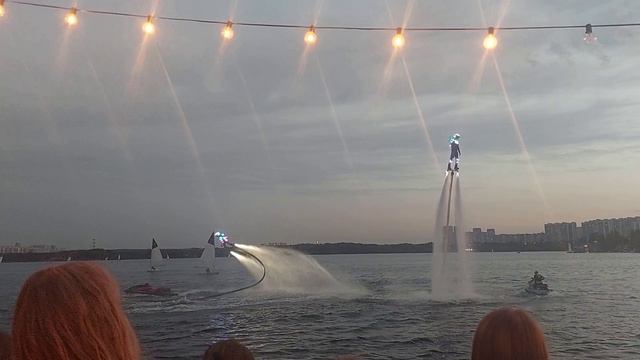 Летающие на воде