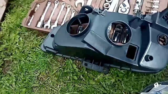 Замена фары на калине. Замена корпуса фары на калине.