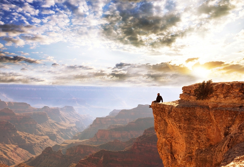 Елена Артёменко. Стихотворение: "ТЕНДЕНЦИЯ". Авторские прочтение и музыкальное оформление.