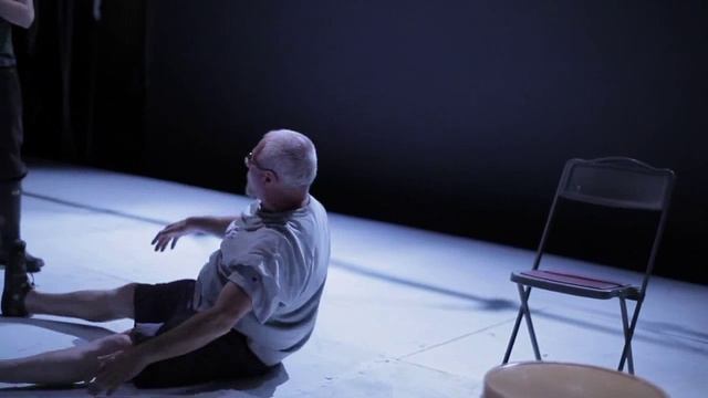 Феликс Иванов. Кувырок со стула.mp4