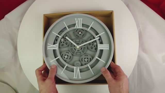 Часы с шестерёнками Miralight MC-251