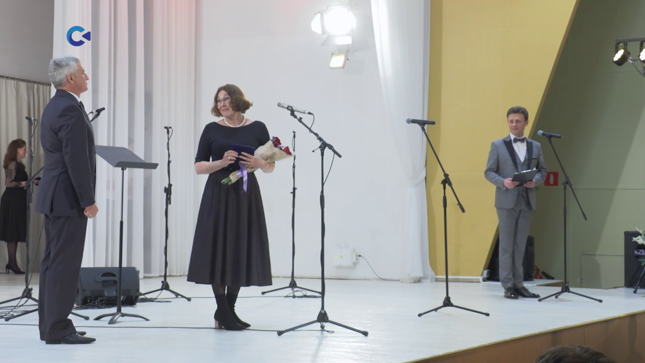 Глава Карелии вручил госнаграды работникам культуры