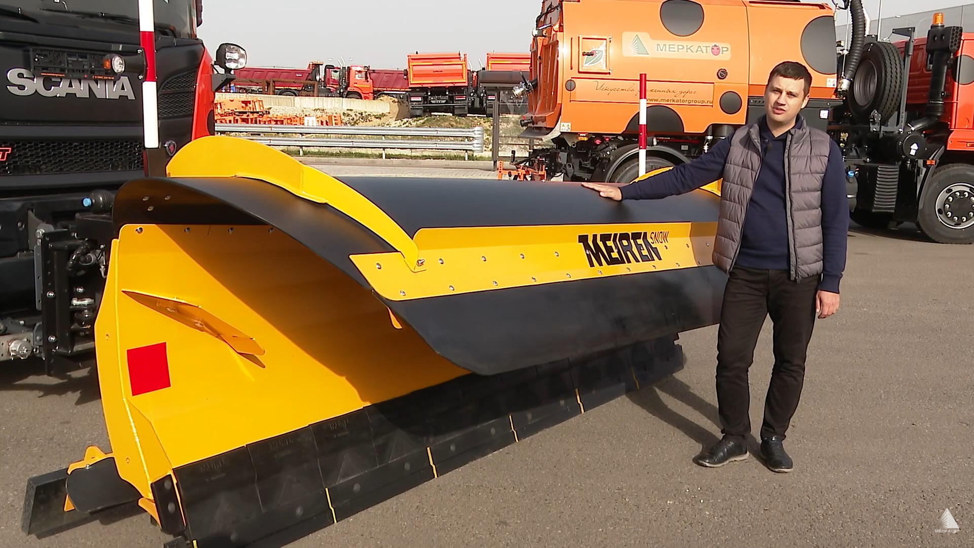 Фронтальный отвал для любых погодных условий