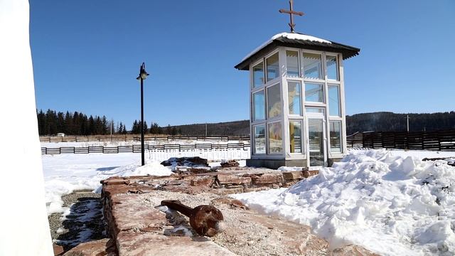 Село Анга Качугского района, храм и культурно-просветительский центр им. Св.Иннокентия