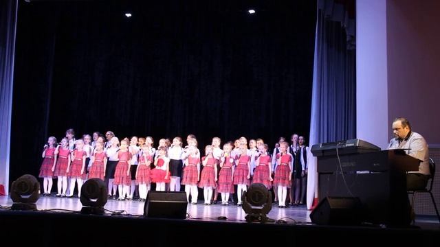 Звонкие голоса - Мама (2018)