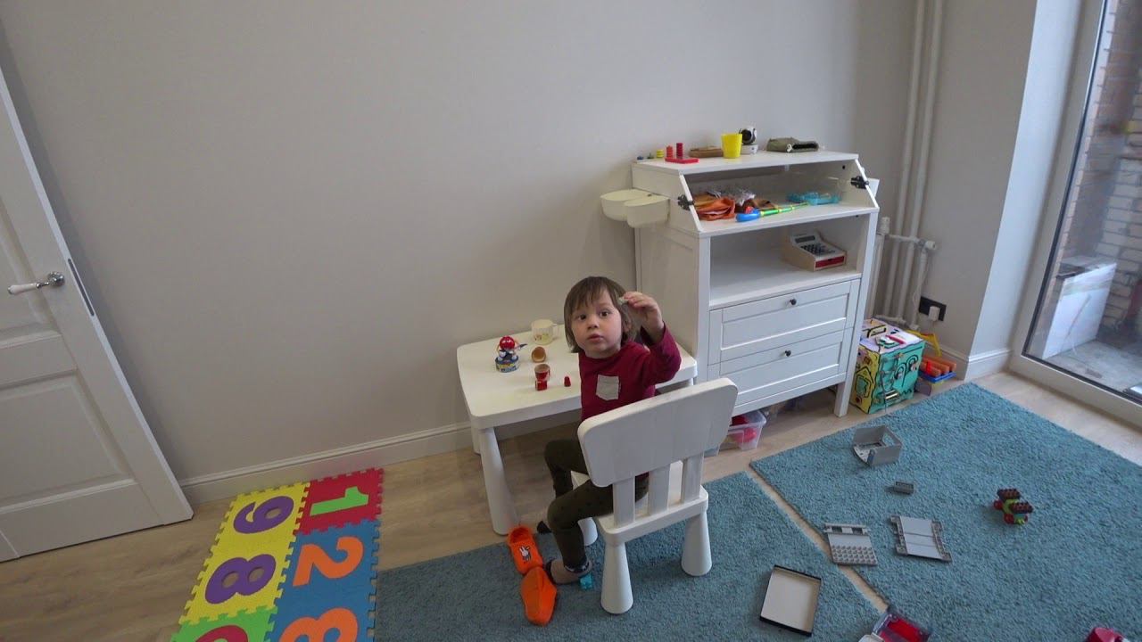 Знакомство с новой квартирой.