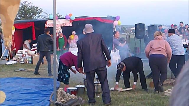 ЧУК АВЫЛ БӘЙРӘМЕ Крәшен Мәшләге..mp4