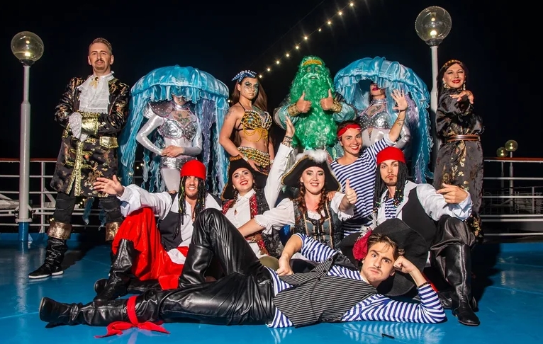 GrekovTV - #Детская #развлекательная #программа на #лайнере #Князь #Владимир