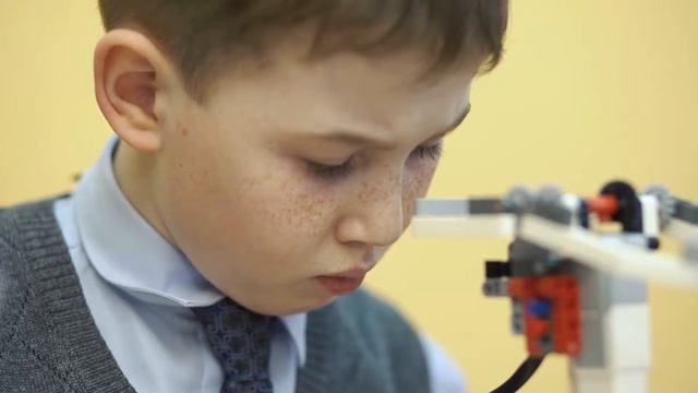 Школьный клуб робототехники КодДаВинтик