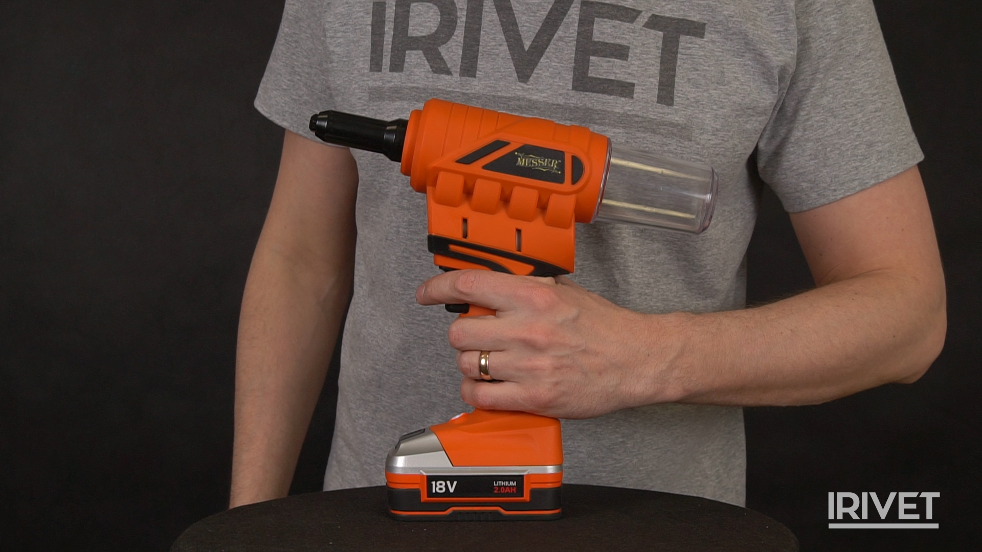 EXTRATOOL DPM-004A - аккумуляторный заклёпочник для установки вытяжных заклёпок Ø 2.4 - 5.0 mm