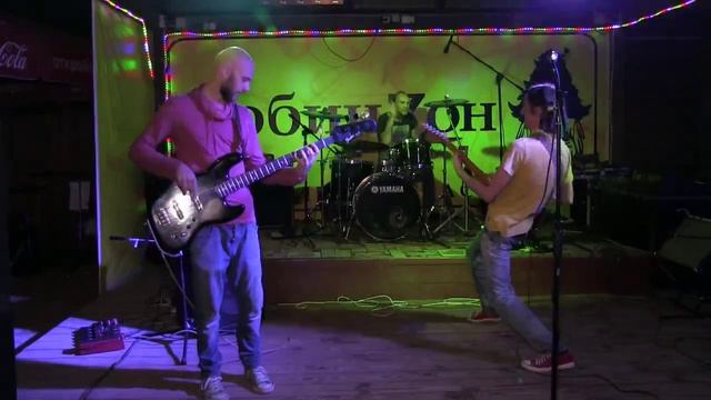 Ekliptica Слюнтяй Выступление на РобинZon Rock Fest 2015