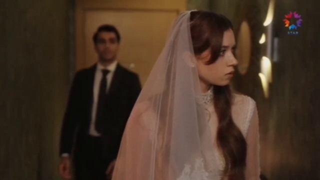 Привёл в отель любовницу в день свадьбы