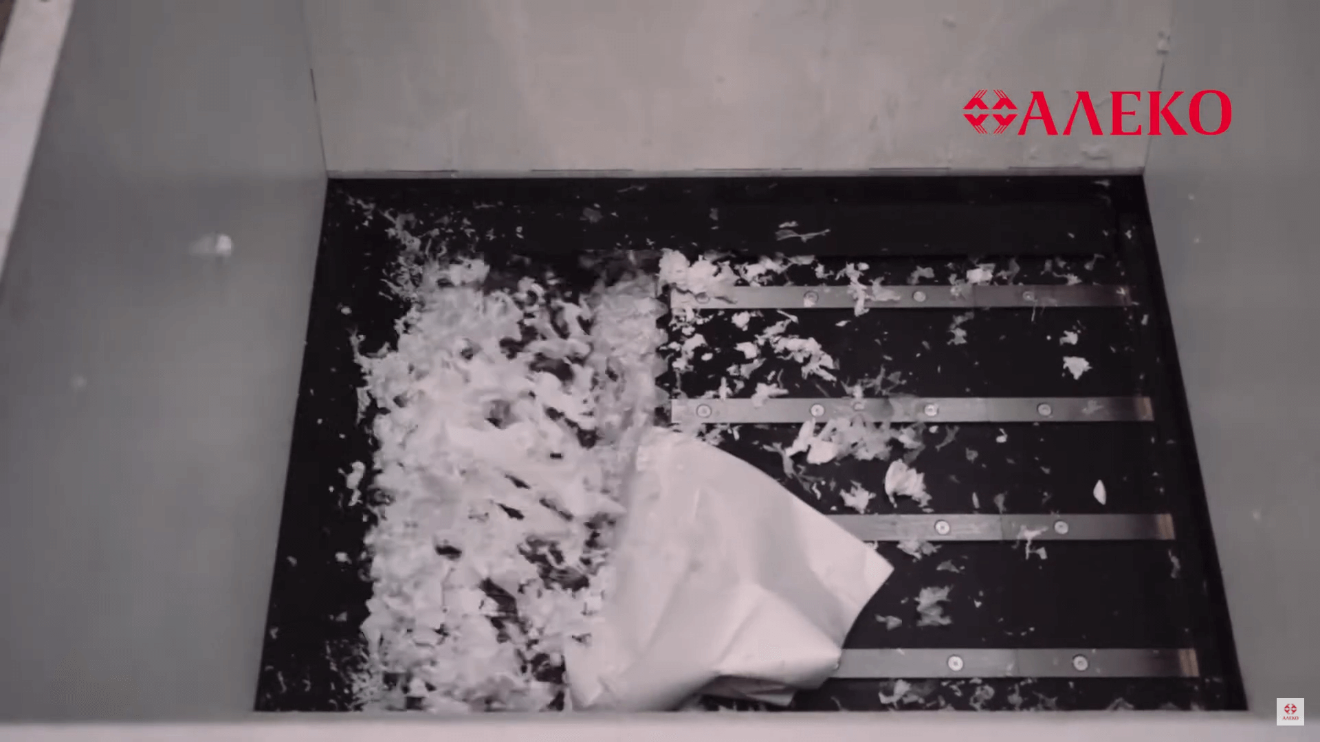 Шредер однороторный для измельчения пленки ПНД Raptor Pro