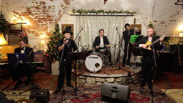 Grand Positive - «Кружился сиреневый вечер» (сл: В.Соколов, муз.: В.Голощанов) | Романс | Скрипка |