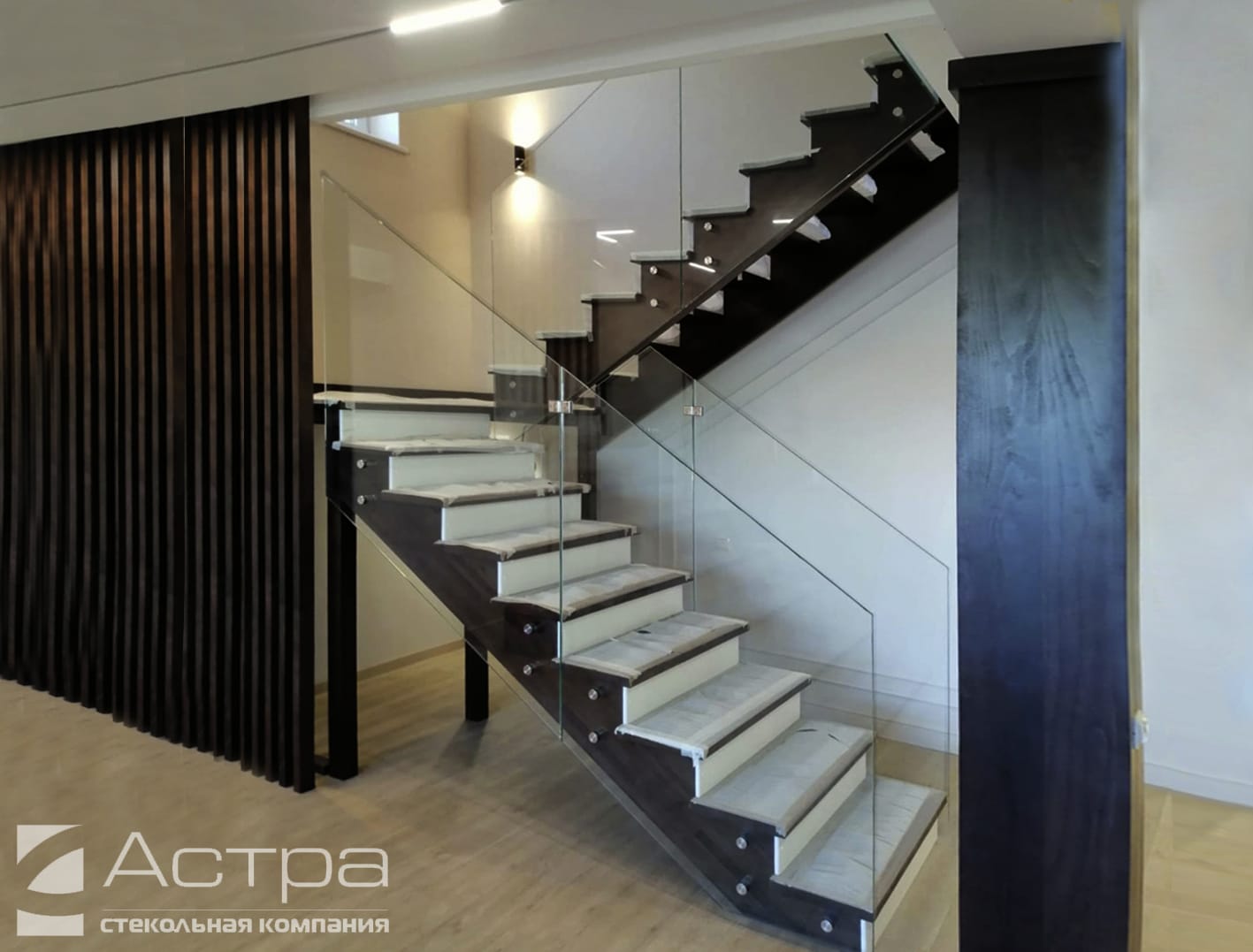 Лестничное ограждение стеклянное