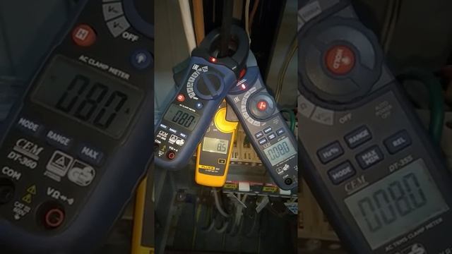 FLUKE 303 is CEM DT-360, 355. Замер тока