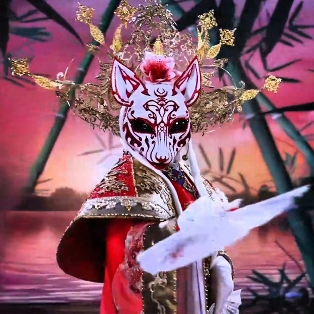 "California Dreamin"  Загадочный Горностай -Диана Анкудинова (Diana Ankudinova)