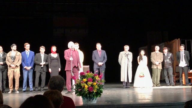 Фестиваль ВСТРЕЧИ В РОССИИ-22: из спектакля "Ревизор" (Бишкек), фр3.