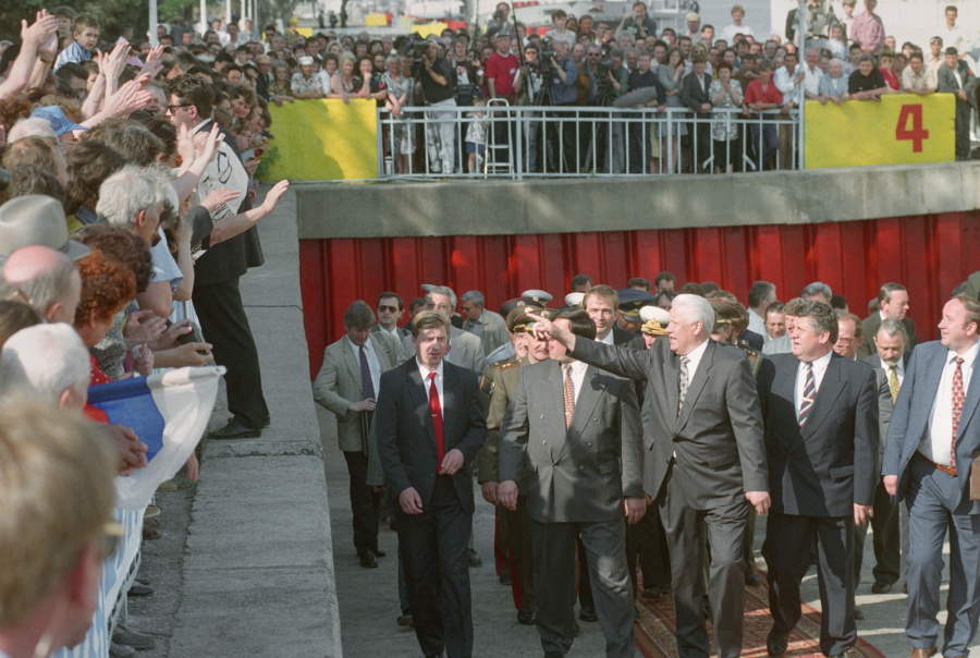 Визит Б.Н.Ельцина в Астрахань 1996 год