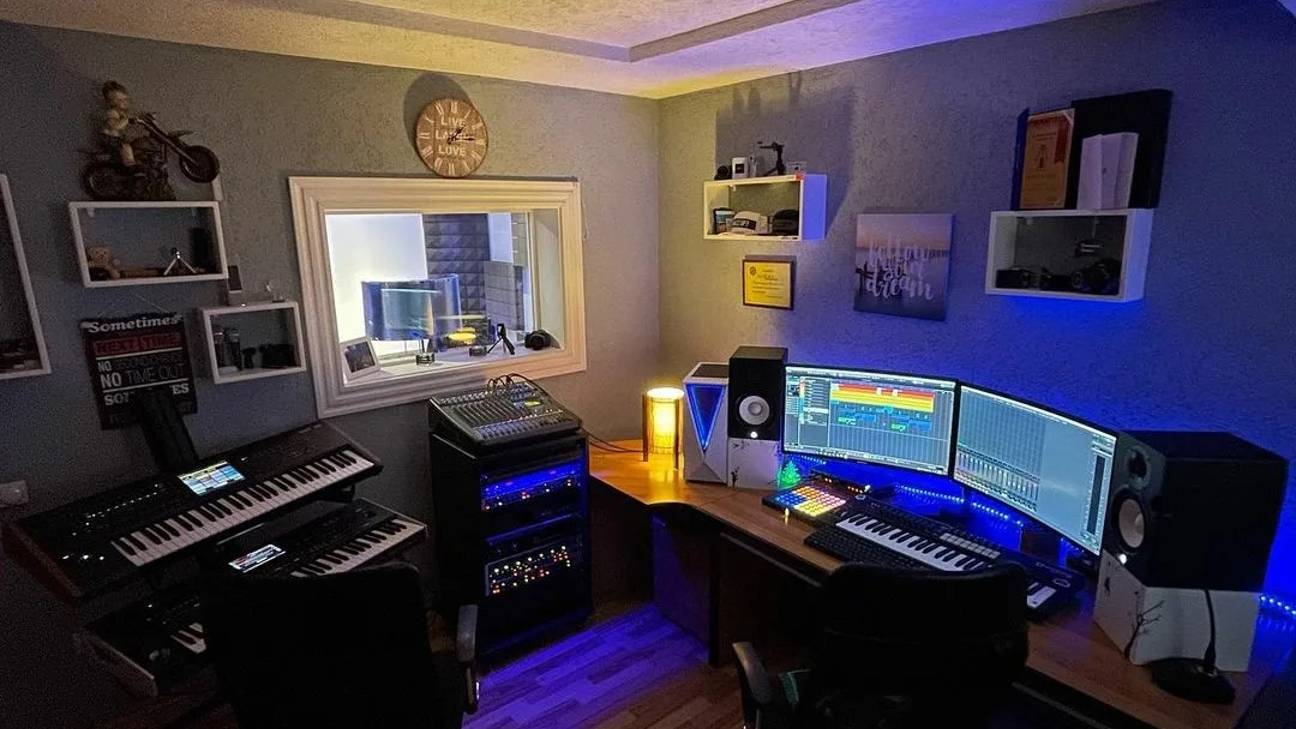 Night Music for Work — Deep Focus Playlist