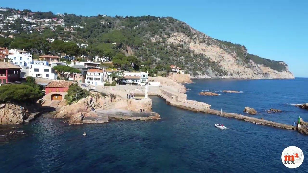 Бухты Cala Aiguablava - Cala Malaret - Platja Fonda, Бегур, Коста Брава, Испания. 20 февраля 2022г.