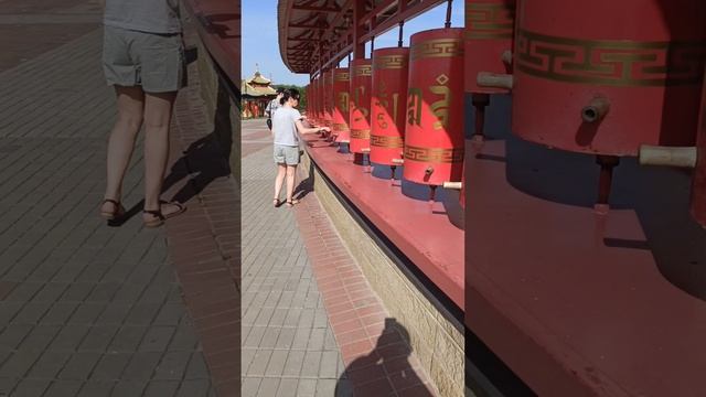 Элиста. Золотая обитель Будды Шакьямуни