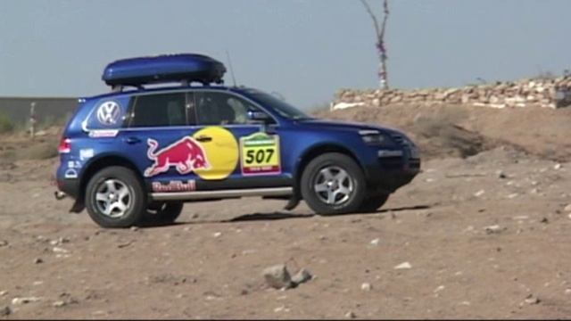 Катание КРАСНОГО КОНЯ (11-я серия)