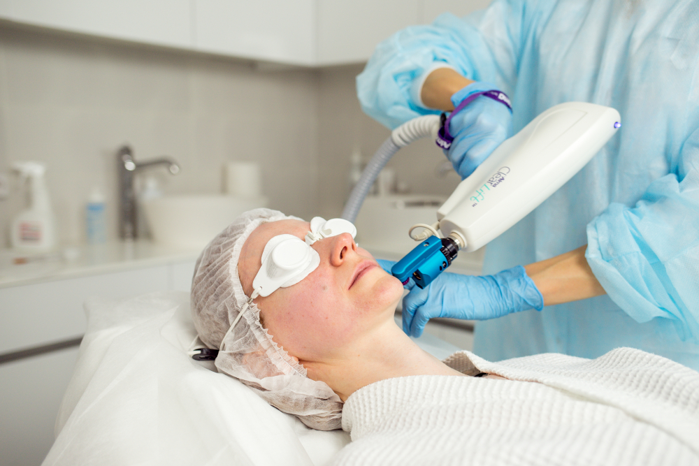 Авторская процедура лазерного омоложения CoolFlame | Сеть клиник косметологии GEN87