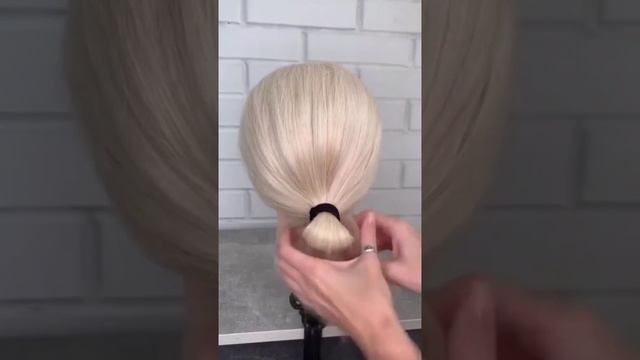 Прически в телеграм в описании