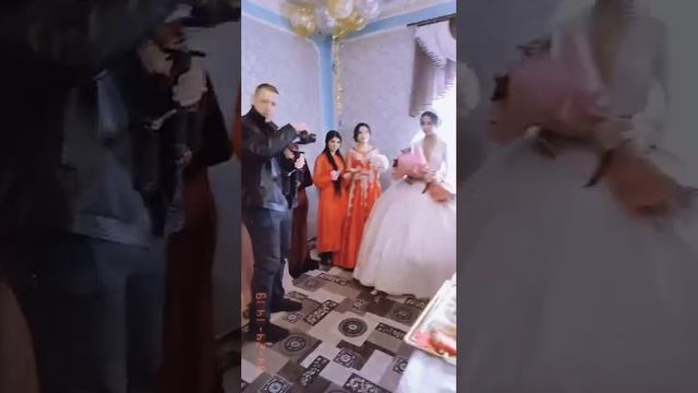 VID_20221221_220609_454.mp4