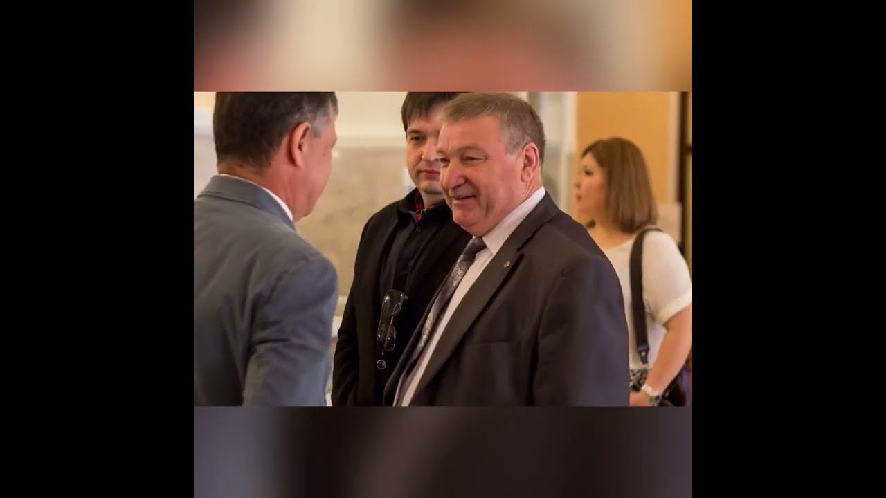 "Восток-Запад" уже 14 лет