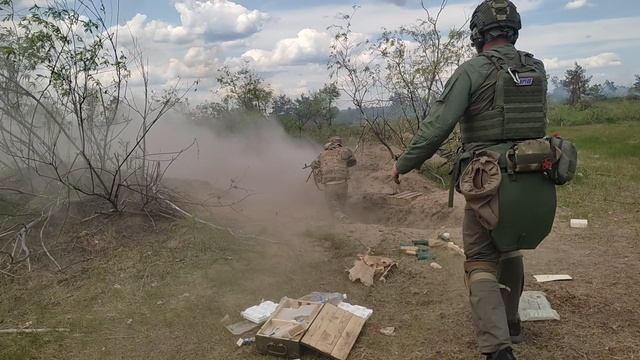 Учимся штурмовать.