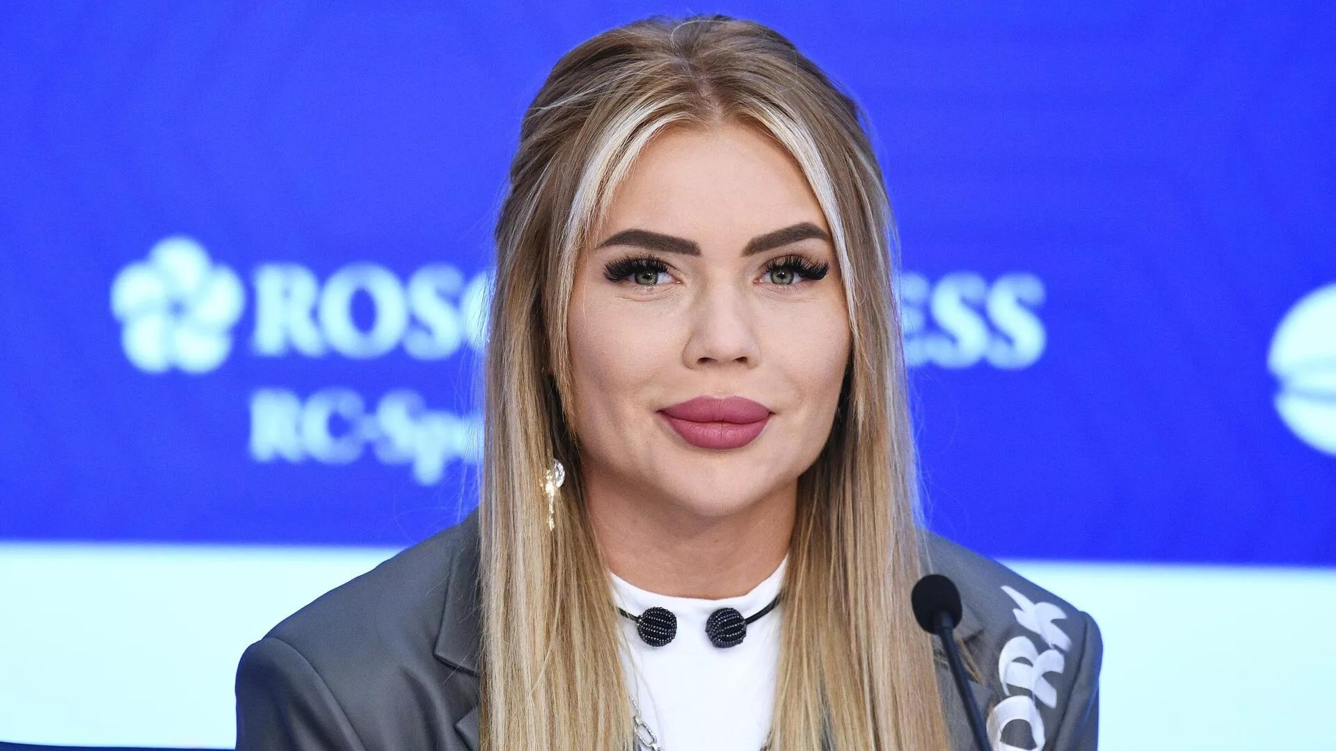 Как выглядела Карина Кросс в начале карьеры — ты бы ее не узнала!